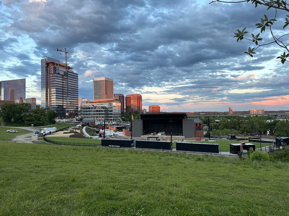 New amphitheater renews long-running debate over parking permits for ...